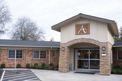 AVAMERE LIVING | 23 Nursing Homes / Skilled Nursing Facilities