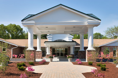 Top-Rated Nursing Homes in Foster Center, RI
