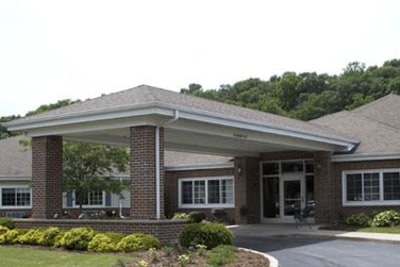 Crossroads Care Center | 14 Nursing Homes / Skilled Nursing Facilities ...