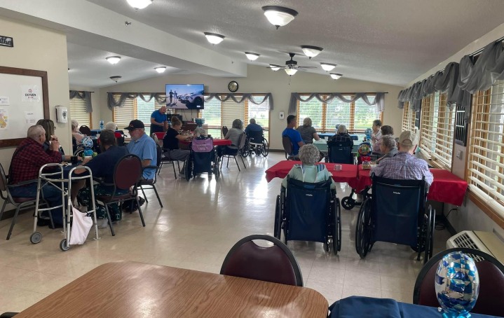 Brookfield Health Care Center | Nursing Home | Brookfield Skilled ...