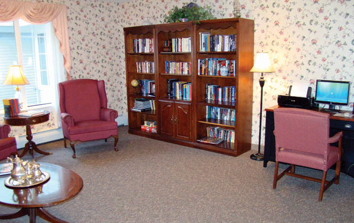 Apple Rehab Clipper | Nursing Home | Westerly Skilled Nursing Facility