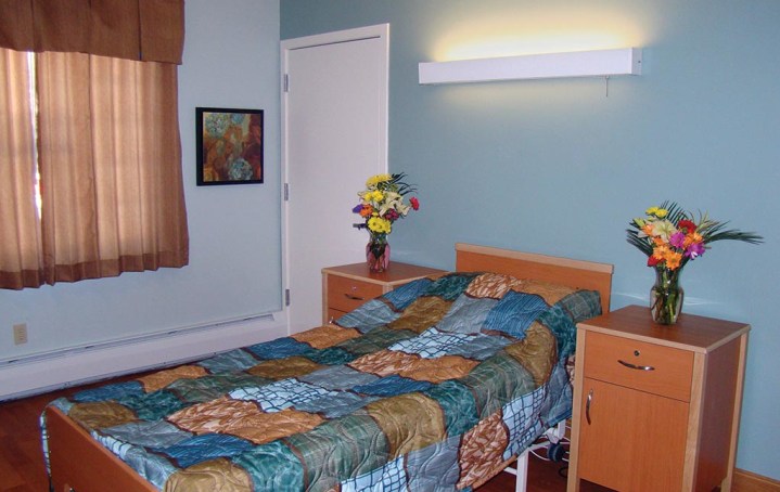 Apple Rehab Cromwell nursing home, 156 Berlin Road, Cromwell, CT 06416 ...