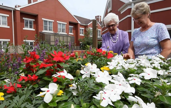 Bayley Senior Care | Nursing Home | Cincinnati Skilled Nursing Facility