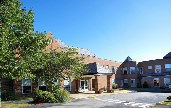 Bayview Health Care | Nursing Home | Waterford Skilled Nursing Facility