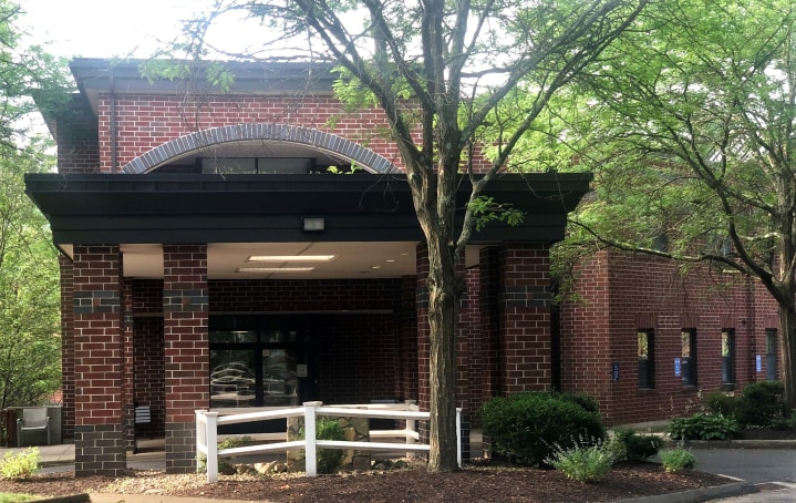 Beacon Brook Center for Health & Rehabilitation | Nursing Home ...