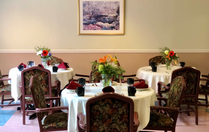 Beacon Brook Center for Health & Rehabilitation | Nursing Home ...