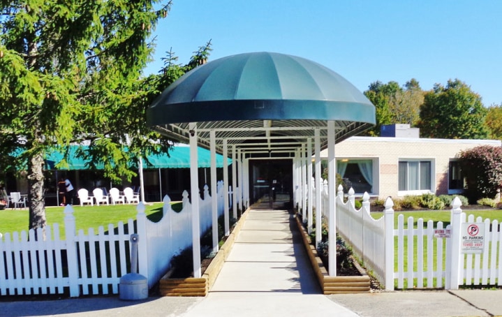 Betsy Ross Rehabilitation Center, Inc | Nursing Home | Rome Skilled ...