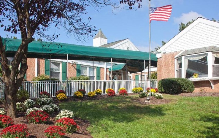 Brinton Manor Nursing and Rehabilitation Center | Nursing Home | Glen ...