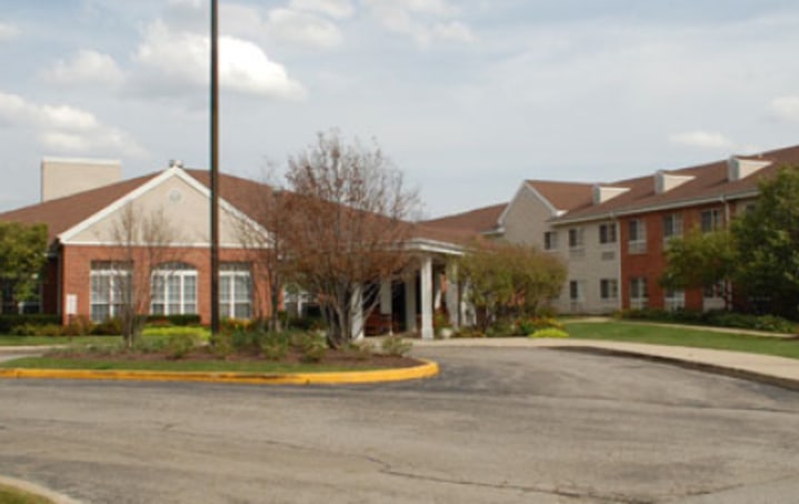 Dimensions Living Burr Ridge | Nursing Home | Burr Ridge Skilled ...