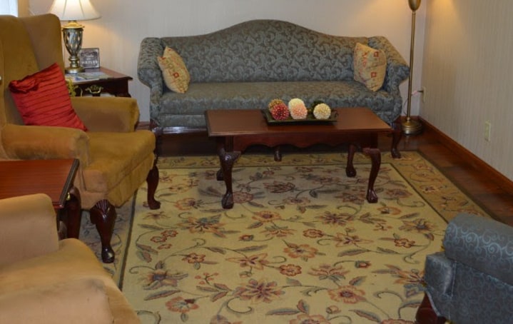 Cardinal Nursing and Rehabilitation Center nursing home, 1121 E Lasalle ...