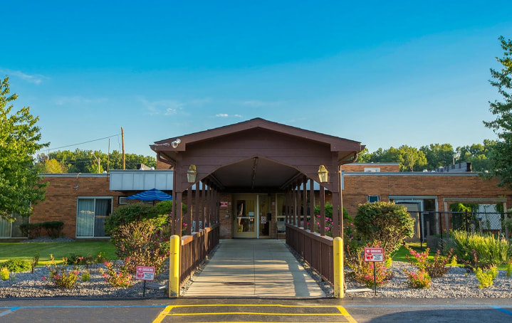 Carington Park | Nursing Home | Ashtabula Skilled Nursing Facility