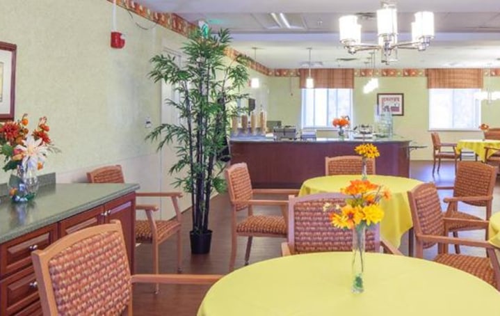 Peak Healthcare at Caton Manor | Nursing Home | Baltimore Skilled ...