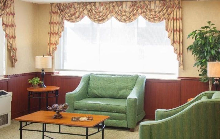 Peak Healthcare at Caton Manor | Nursing Home | Baltimore Skilled ...