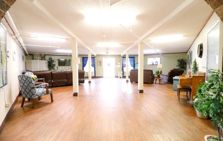 Cass Valley Healthcare Center nursing home, 103 Teakwood St ...
