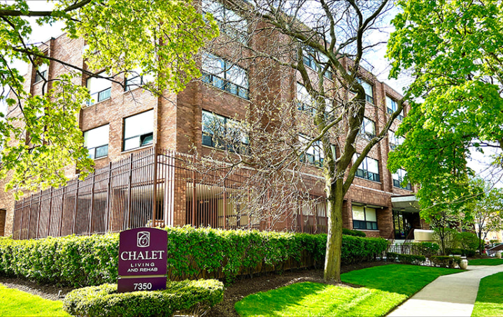Chalet Living & Rehab | Nursing Home | Chicago Skilled Nursing Facility