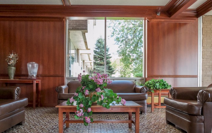 Community Care Nursing Center | Nursing Home | Chicago Skilled Nursing ...