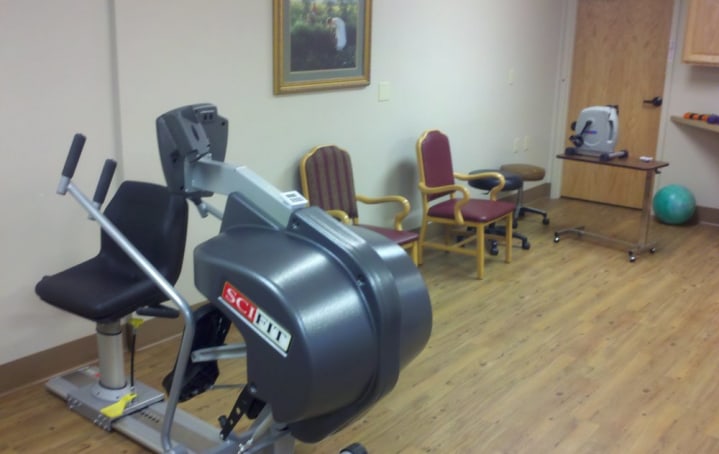 Crown Pointe Care Center | Nursing Home | Columbus Skilled Nursing Facility