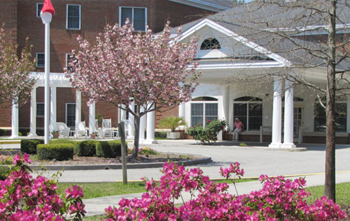 Davis Health Care Center | Nursing Home | Wilmington Skilled Nursing ...