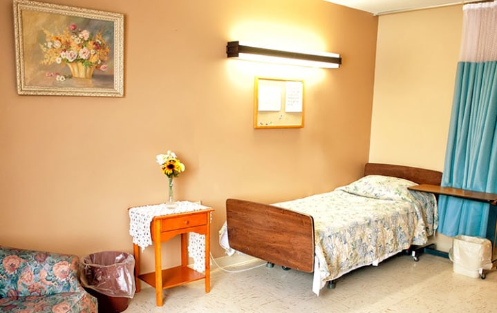 East Troy Manor | Nursing Home | East Troy Skilled Nursing Facility
