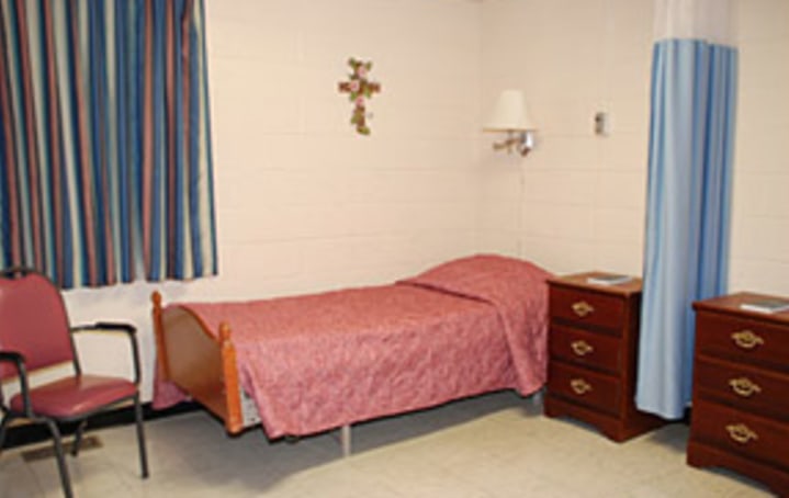 Regency at Chene | Nursing Home | Detroit Skilled Nursing Facility | 1 ...