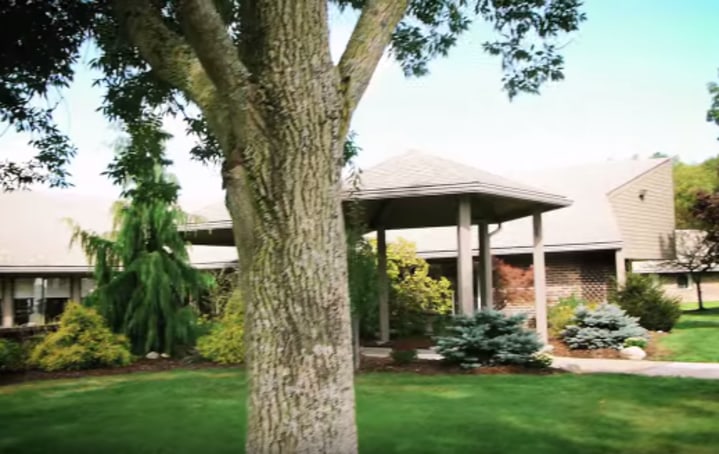 Edinboro Manor | Nursing Home | Edinboro Skilled Nursing Facility