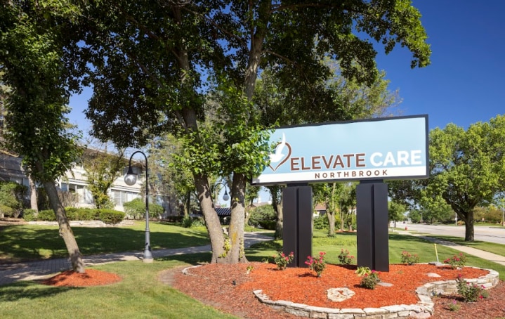 Elevate Care Northbrook | Nursing Home | Northbrook Skilled Nursing Facility | 26 Reviews