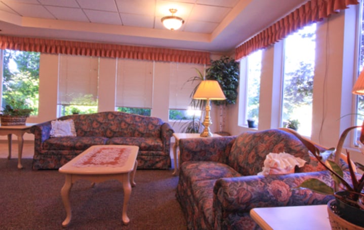 View Ridge Care Center | Nursing Home | Everett Skilled Nursing Facility