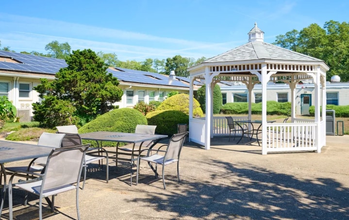 Shore Pointe Care Center | Nursing Home | Eatontown Skilled Nursing ...