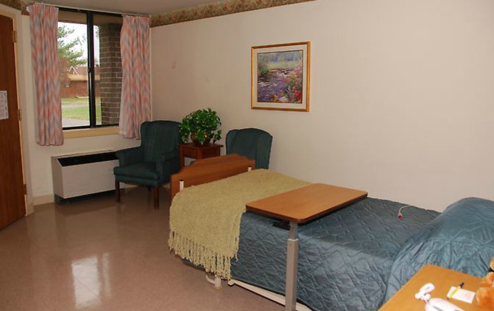 Frederick Crossing | Nursing Home | Frederick Skilled Nursing Facility | 1 Review