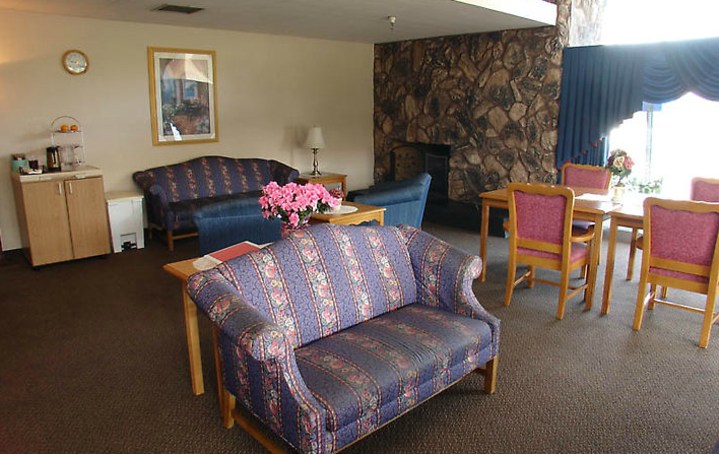 Covenant Post Acute | Nursing Home | Fresno Skilled Nursing Facility ...