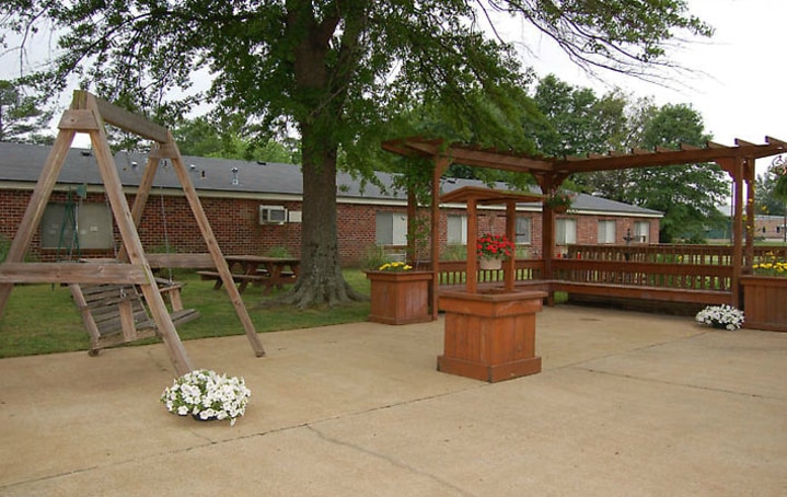 Diversicare of Oxford | Nursing Home | Oxford Skilled Nursing Facility