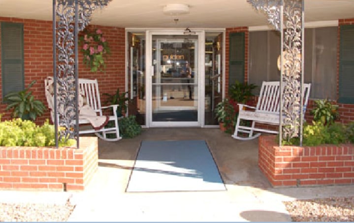 Neodesha Care and Rehab | Nursing Home | Neodesha Skilled Nursing Facility