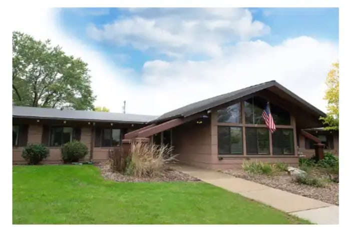 Edenbrook Rochester West | Nursing Home | Rochester Skilled Nursing ...