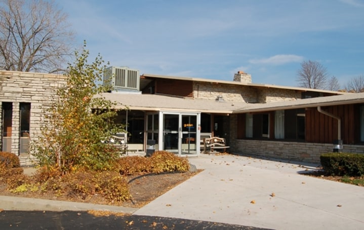 Silver Springs Health Care Center | Nursing Home | Glendale Skilled ...