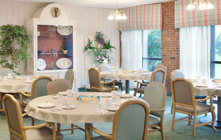 The Guardian Center | Nursing Home | Brockton Skilled Nursing Facility