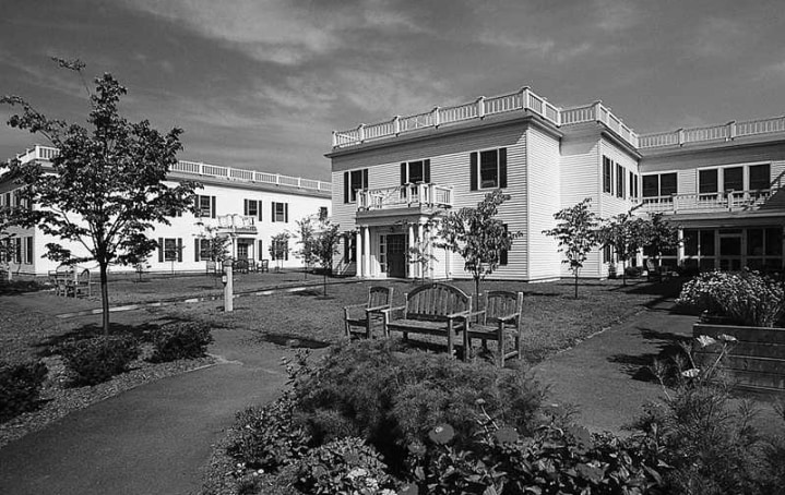 Harbor Hill Center | Nursing Home | Belfast Skilled Nursing Facility