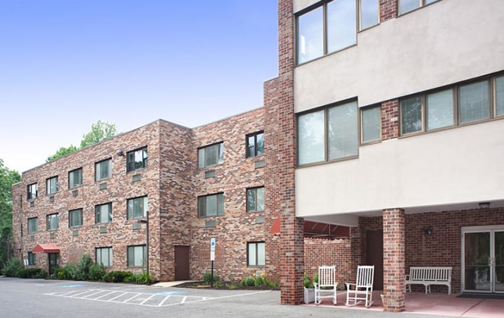 Complete Care at Harston Hall | Nursing Home | Flourtown Skilled ...