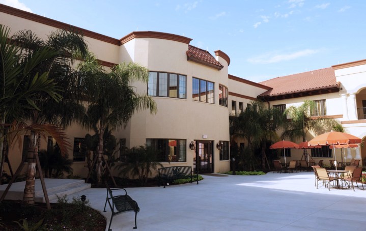 Hawthorne Center for Rehab of Sarasota | Nursing Home | Sarasota ...