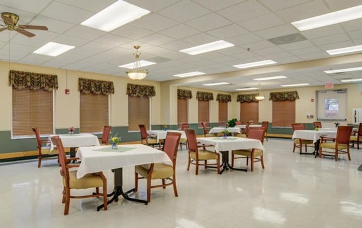 Loft Rehab & Nursing of Normal | Nursing Home | Normal Skilled Nursing ...