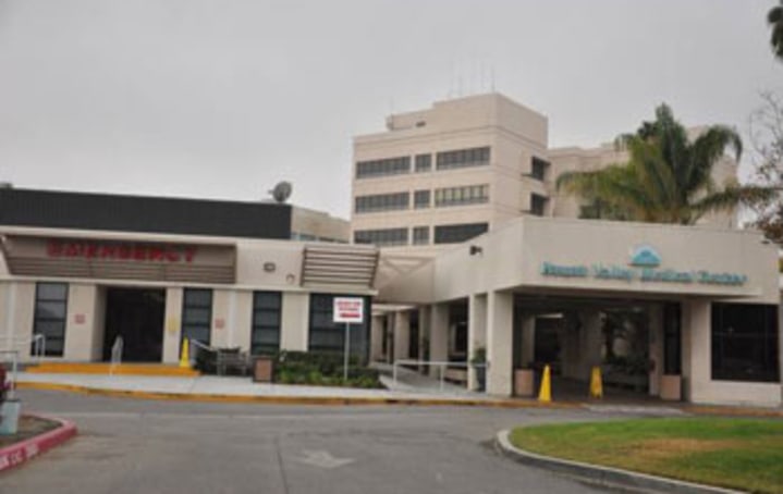 Hemet Valley Healthcare Center | Nursing Home | Hemet Skilled Nursing ...