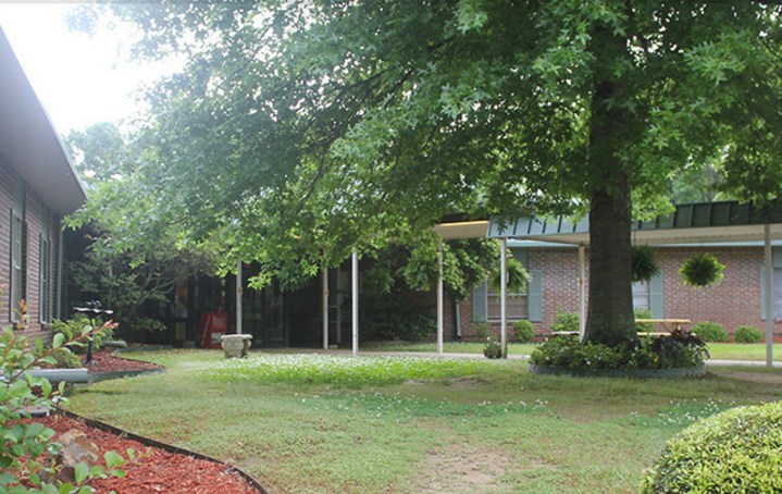 The Blossoms at Hot Springs Rehab and Nursing Center | Nursing Home ...