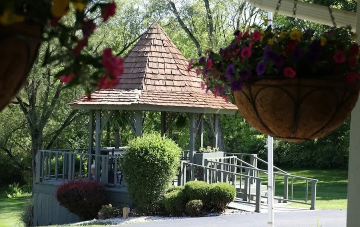 Hickory Creek at Peru | Nursing Home | Peru Skilled Nursing Facility