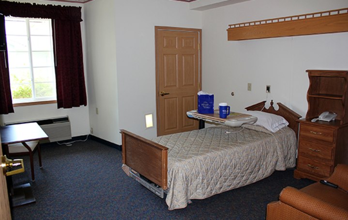 Hillcrest Health & Rehab nursing home, 1702 Hillcrest Drive, Bellevue ...