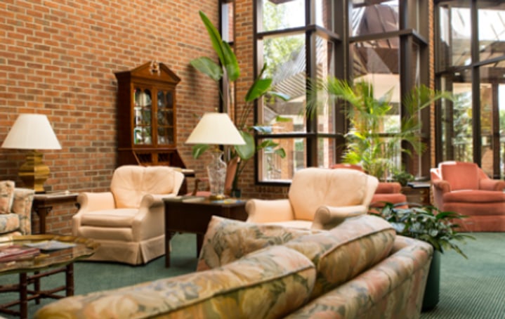 Holland Home - Raybrook Manor | Nursing Home | Grand Rapids Skilled ...