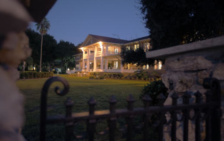 Elon Manor Nursing and Rehabilitation | Nursing Home | Tampa Skilled ...