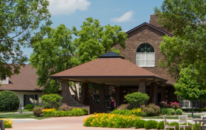 Hoosier Village | Nursing Home | Indianapolis Skilled Nursing Facility