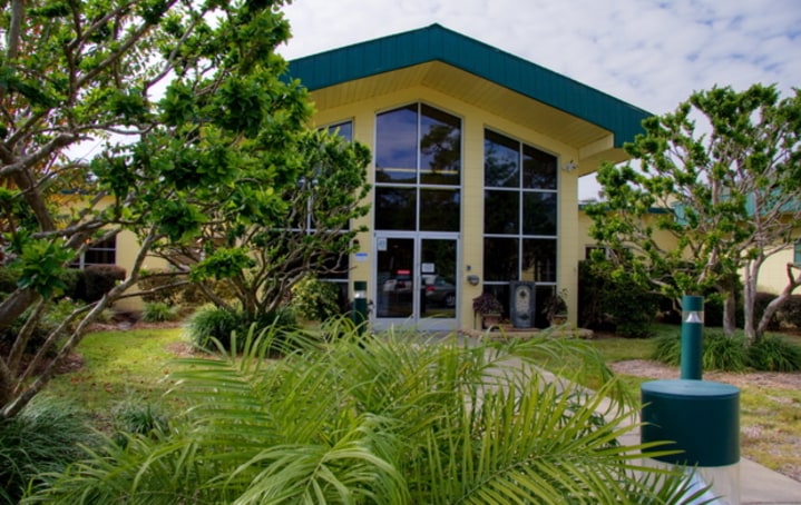 Lake Eustis Health and Rehabilitation Center | Nursing Home | Eustis Skilled Nursing Facility ...