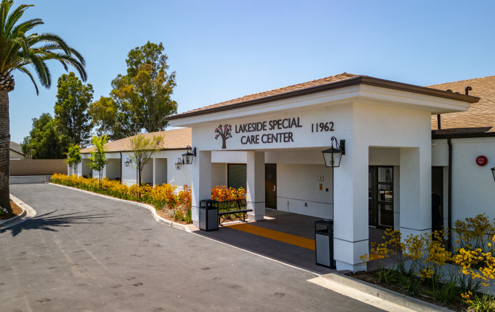 Lakeside Special Care Center | Nursing Home | Lakeside Skilled Nursing ...