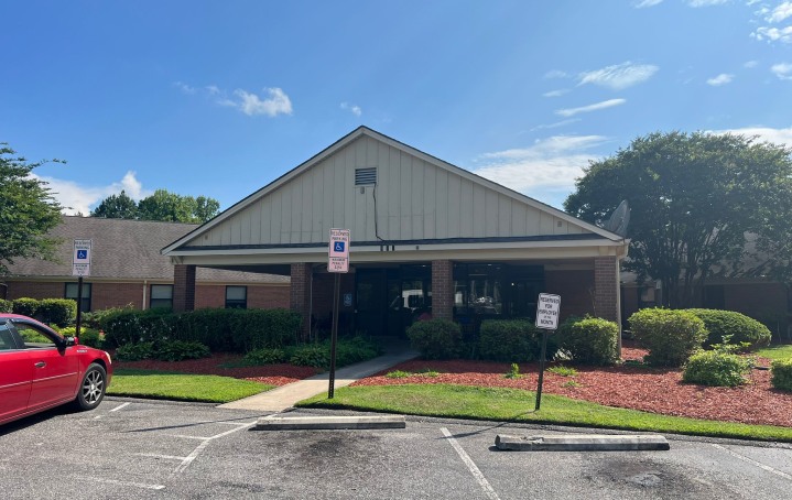 Laurel Park Rehabilitation and Healthcare Center nursing home, 901 ...