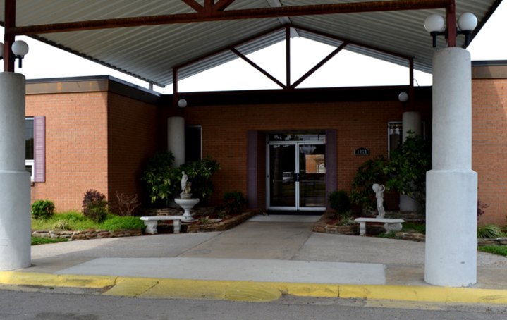 Lawrence Hall Health & Rehabilitation | Nursing Home | Walnut Ridge ...